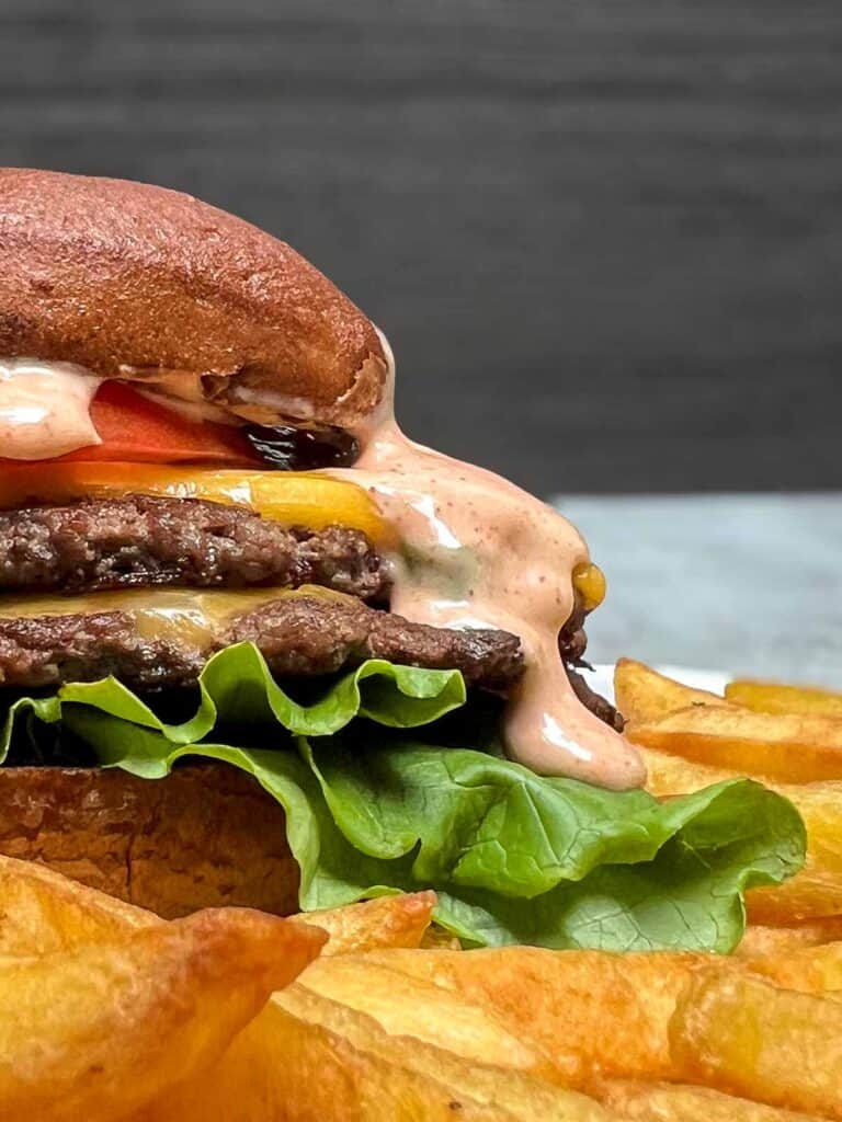Smash Burger Sauce (Easy, Creamy, Better Than Takeout) | Loveable Lemons