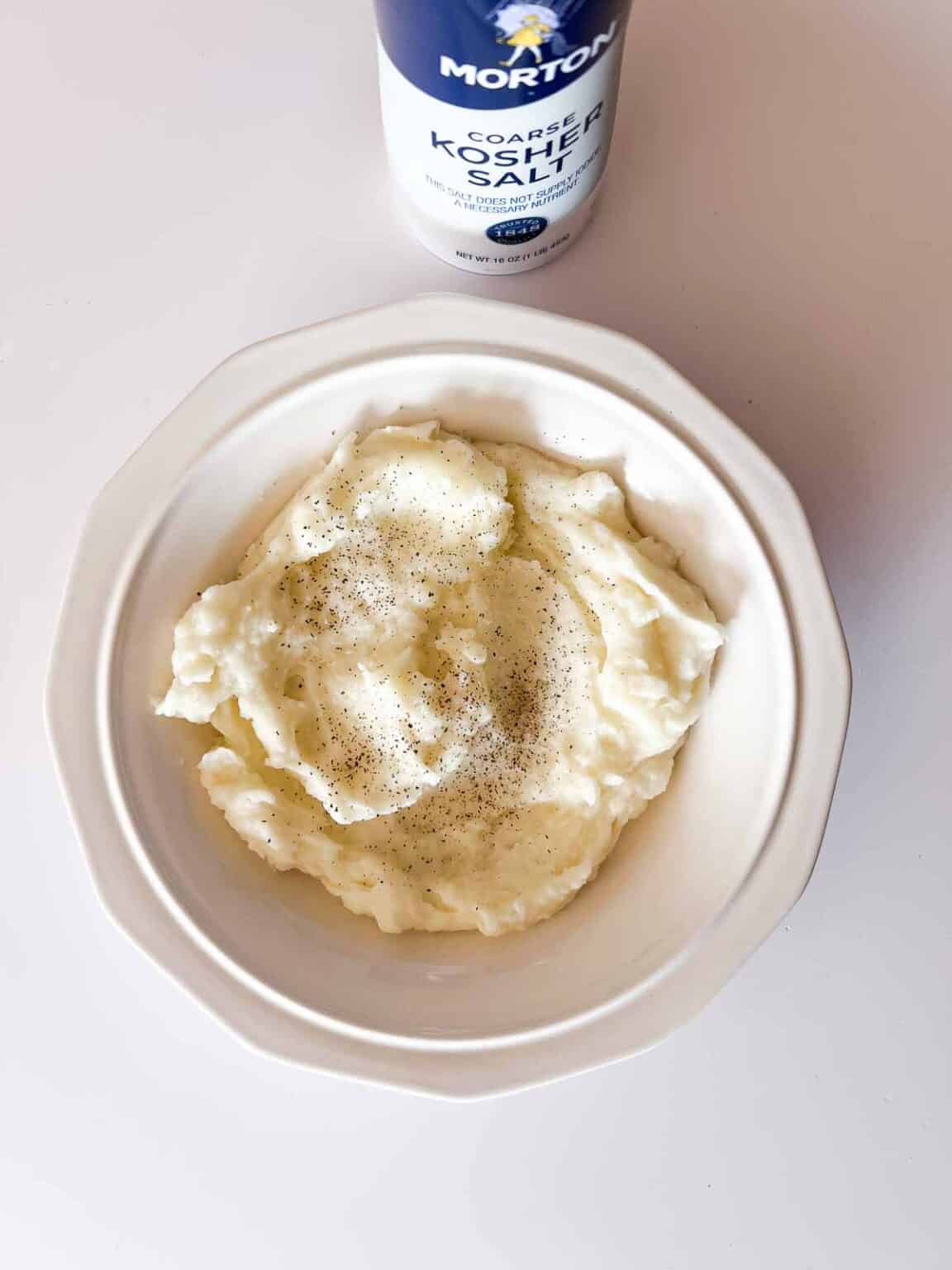 Easy Loaded Mashed Potato Bowls | Loveable Lemons